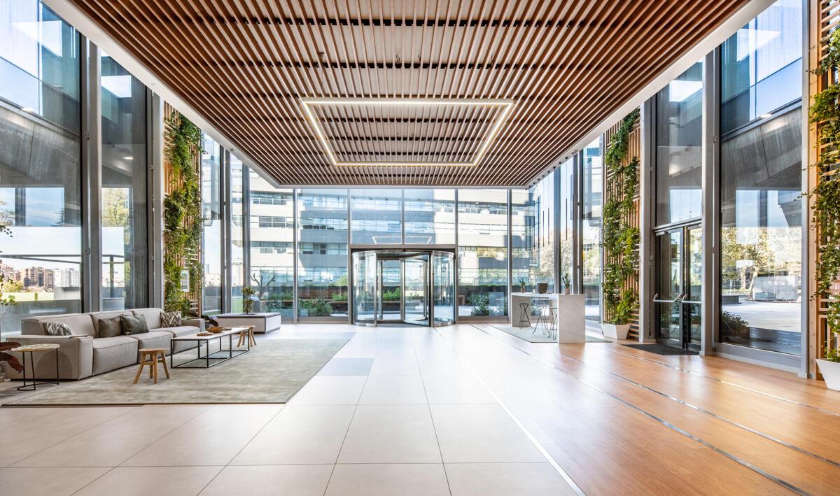 Galeria - Los Cubos - alquiler de oficinas en Madrid